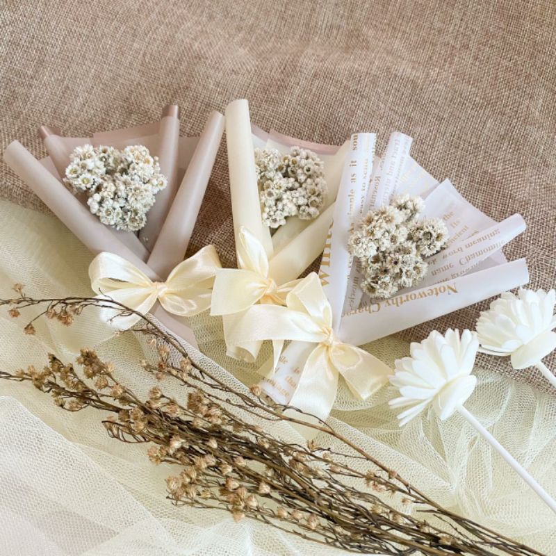 Jual Bucket bunga Mini kering / bunga edelwish kering / Bucket bunga ...