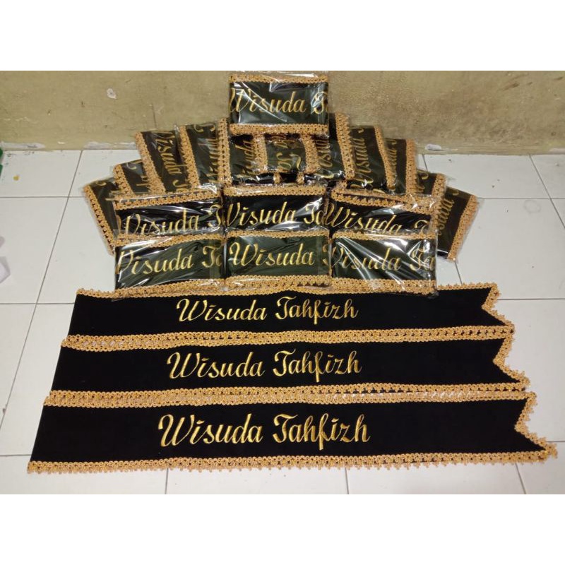 Jual 1 HARI JADI SELEMPANG/SASH WISUDA BAHAN BLUDRU TEBAL LIST RENDA ...