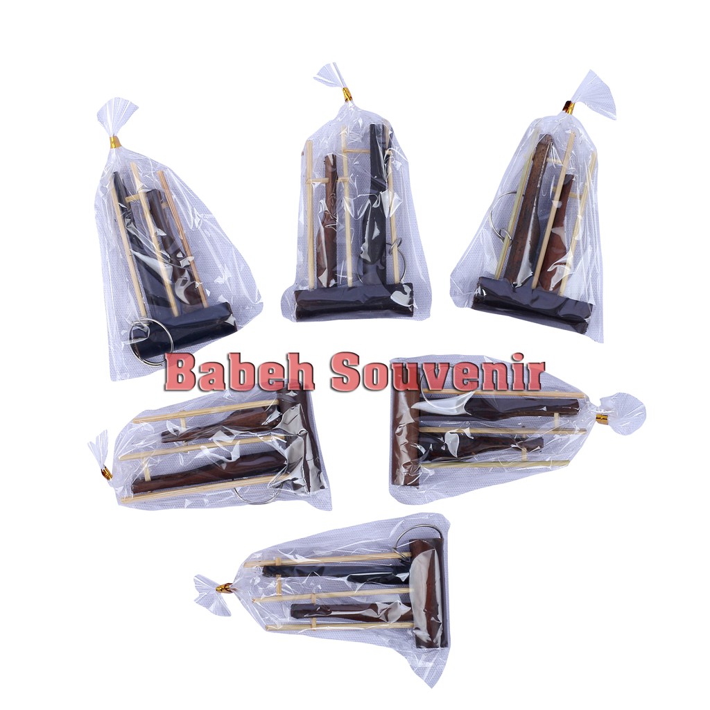 Jual 1 PACK 100 PCS souvenir pernikahan gantungan kunci angklung kemas plastik GRATIS KARTU ...