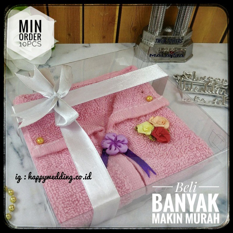 Jual souvenir pernikahan handuk kemeja (kemasan mika) | Shopee Indonesia