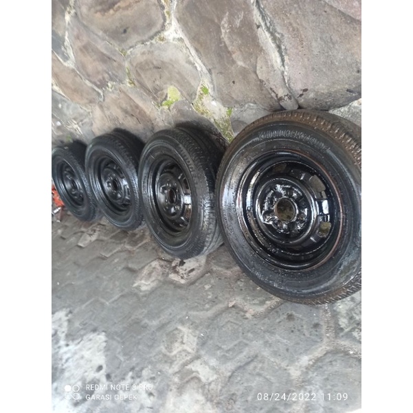 Jual 4 Velg R13 PCD 110+Ban 175 LT Daihatsu ( Ceria, Espass, Zebra ...