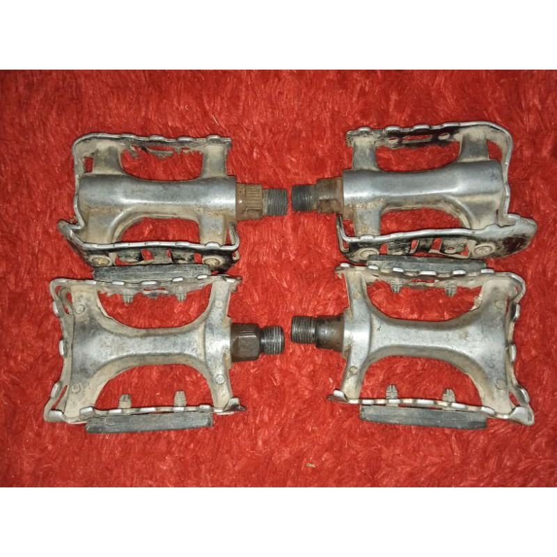 Jual PEDALS SEPEDA ALLOY SECOND | Shopee Indonesia