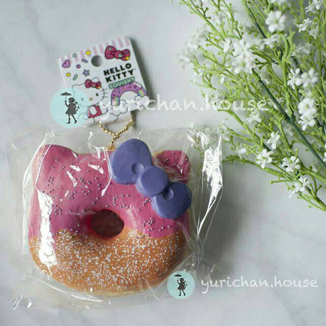 Jual SQUISHY JUMBO HELLO KITTY DONUT HALF "RASPBERRY" by SANRIO ...