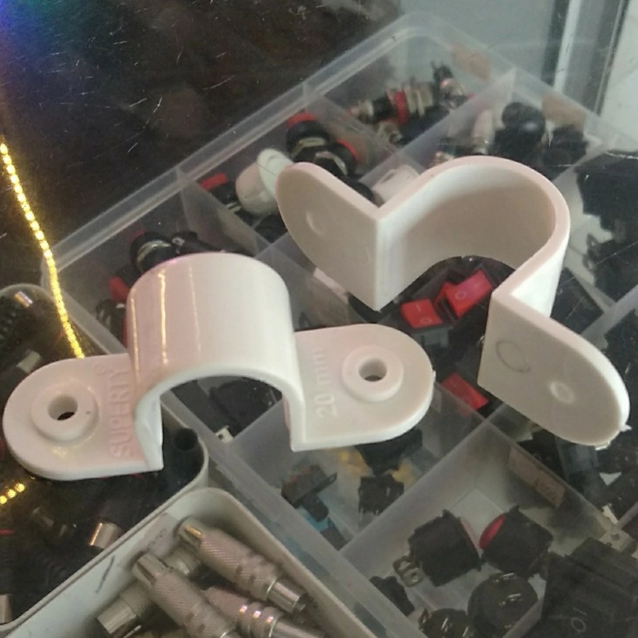 Jual Klem omega Pipa kabel PVC 20 mm cable conduit clamp clips 20mm ...