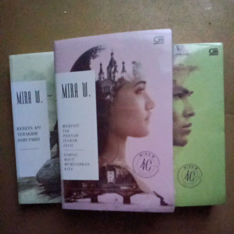 Jual novel mira w | Shopee Indonesia