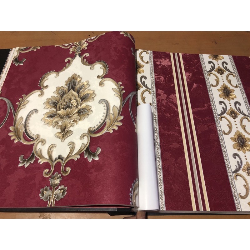 Jual Wallpaper Dinding Merah Klasik Ornamen Kombinasi Emas Gold Putih ...