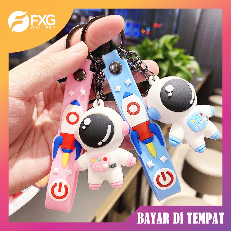 Jual FXG - Gantungan Kunci Astronot Karakter Lucu Keychain Baju Mobil ...