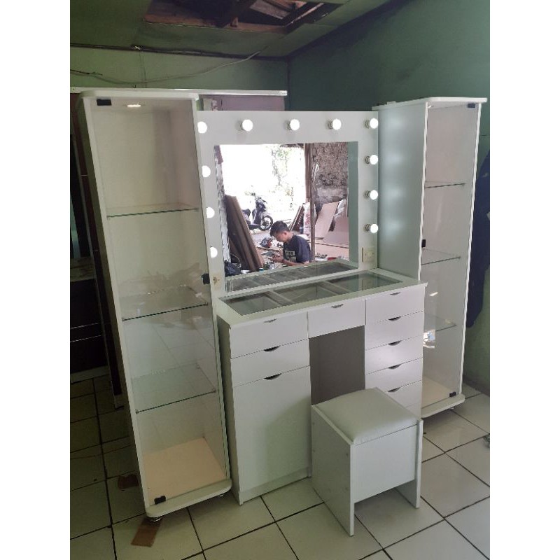 Jual Meja rias lampu plus lemari tas | Shopee Indonesia