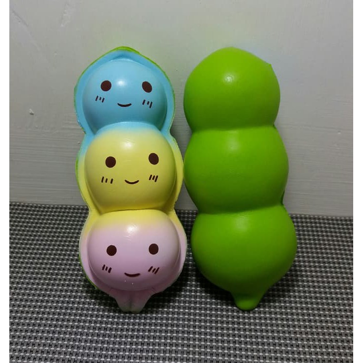 Jual Squishy Slow Cute Kawaii Peas in a Pod Kacang Polong Lucu ...
