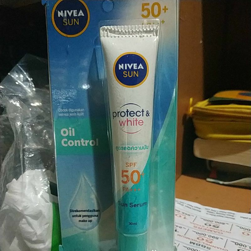 Jual NIVEA SUN SERUM SPF 50 OIL CONTROL | Shopee Indonesia