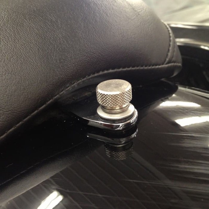 Jual wmnf02 Baut Jok Bangku All Type Harley Davidson Seat Bolt Hd ...
