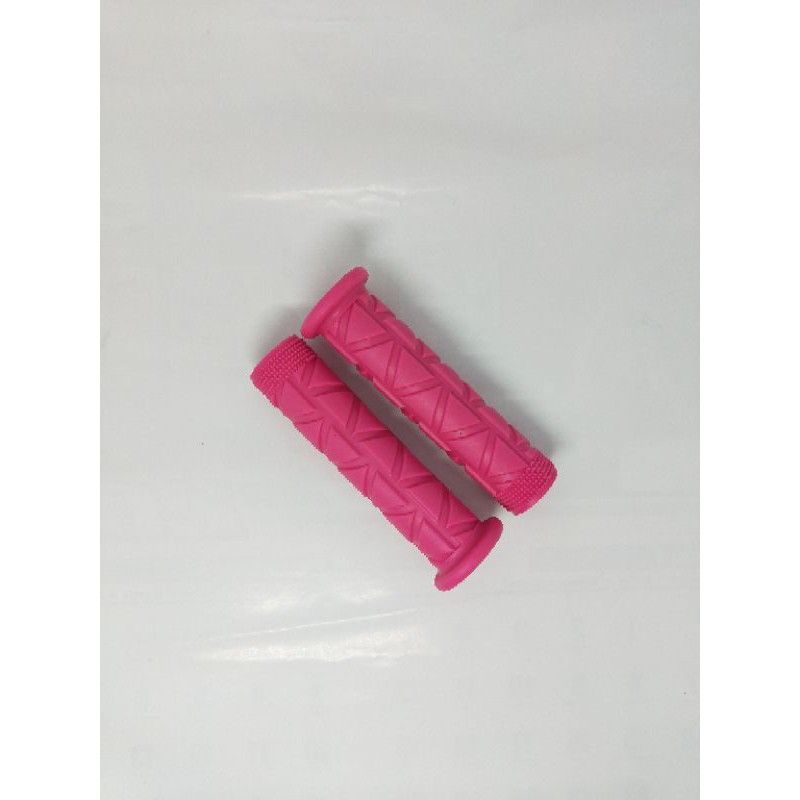 Jual hand grip sepeda warna pink model segitiga - handgrip karet ...