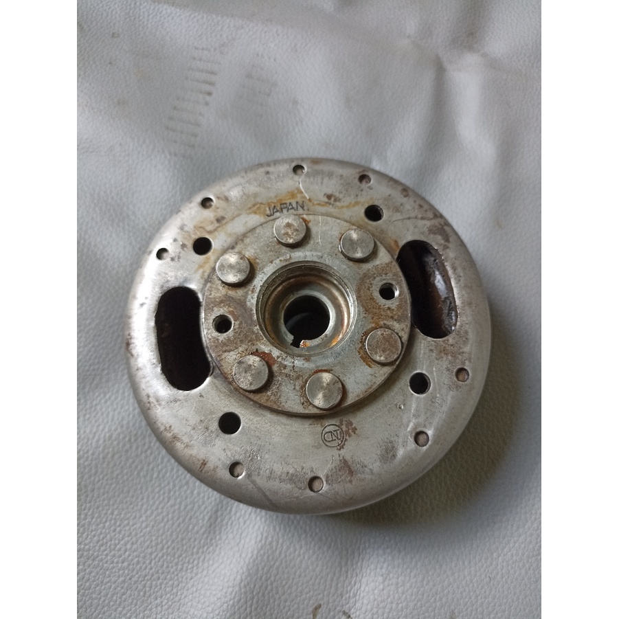 Jual magnet magnit mahnet flywheel suzuki rc 80 rc 100 crystal sprinter ...