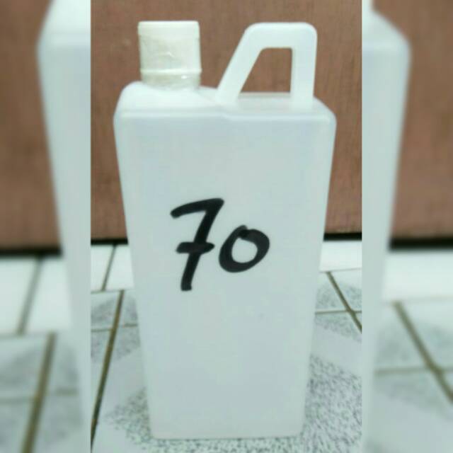 Jual Alcohol / Alkohol / Ethanol / Etanol 70% 1 L 1 Liter | Shopee ...