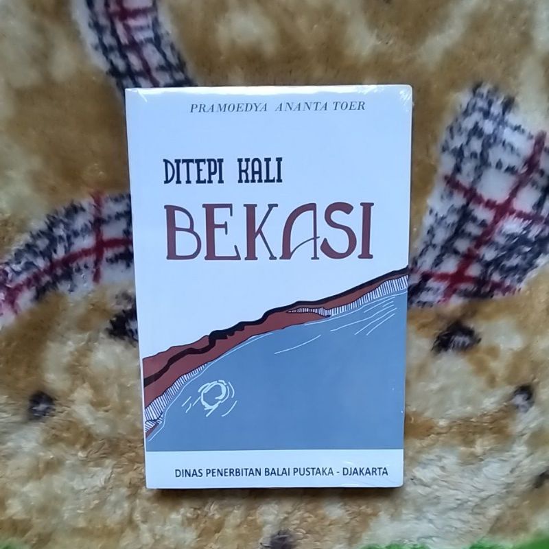 Jual BUKU NOVEL SASTRA DAN SEJARAH BIOGRAFI DITEPI KALI BEKASI | Shopee Indonesia