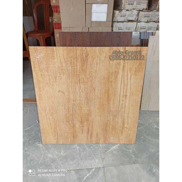 Jual granit indogress motif kayu 60x60 golden oakwood | Shopee Indonesia