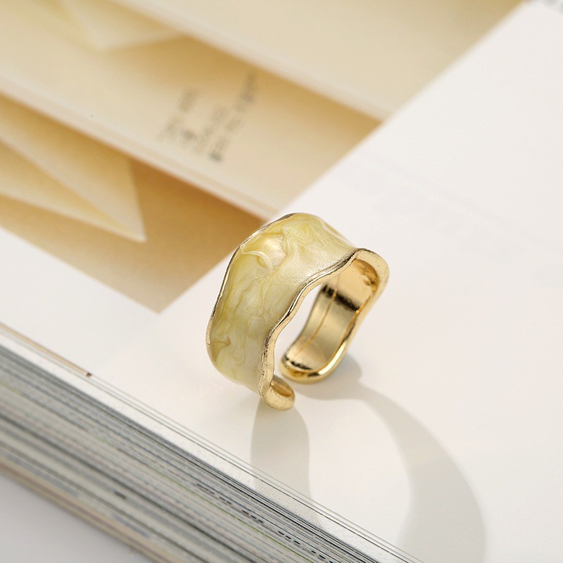 Jual May - Ring Cincin Wanita Emas Bahan Alloy Aesthetic Adjustable Desain Bulat Simple ...