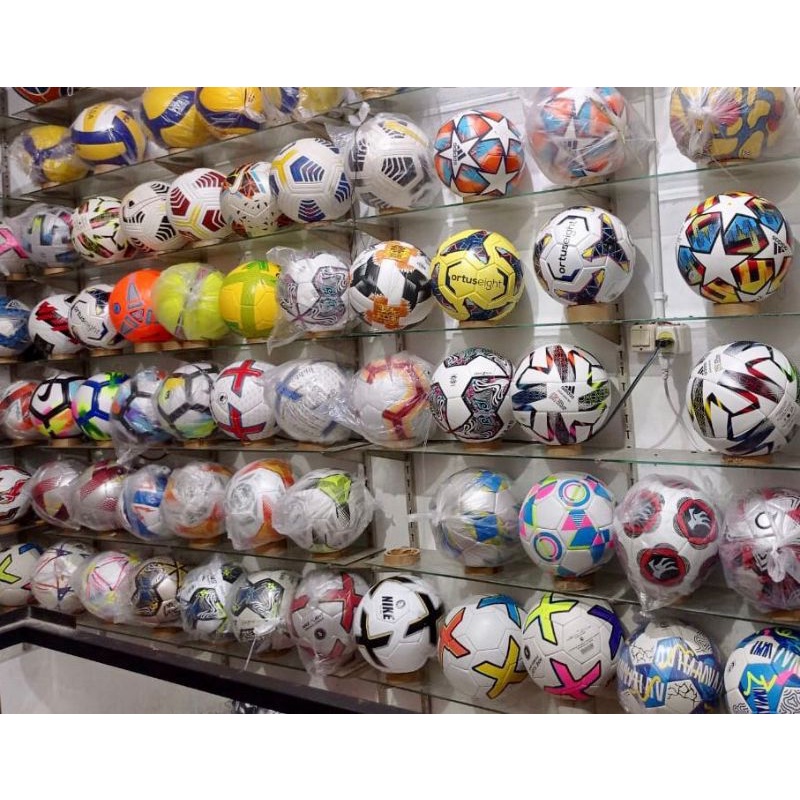 Jual Bola soccer size 5 Random ( Boleh pilih motif ) | Shopee Indonesia