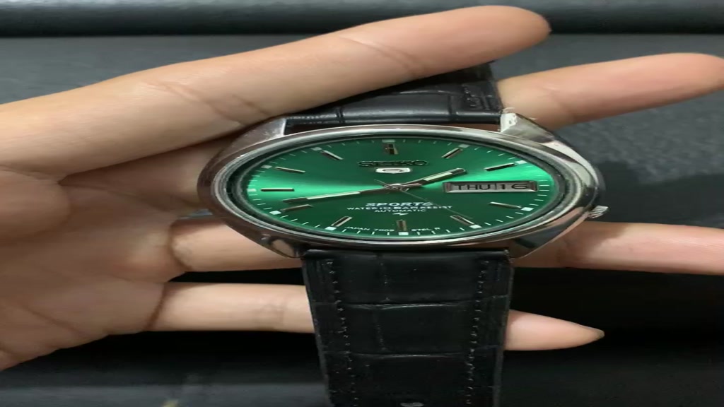 Jual Jam Tangan Seiko 5 Sport Green Dial Termurah Original Seiko Movement Caliber 7009 | Shopee ...