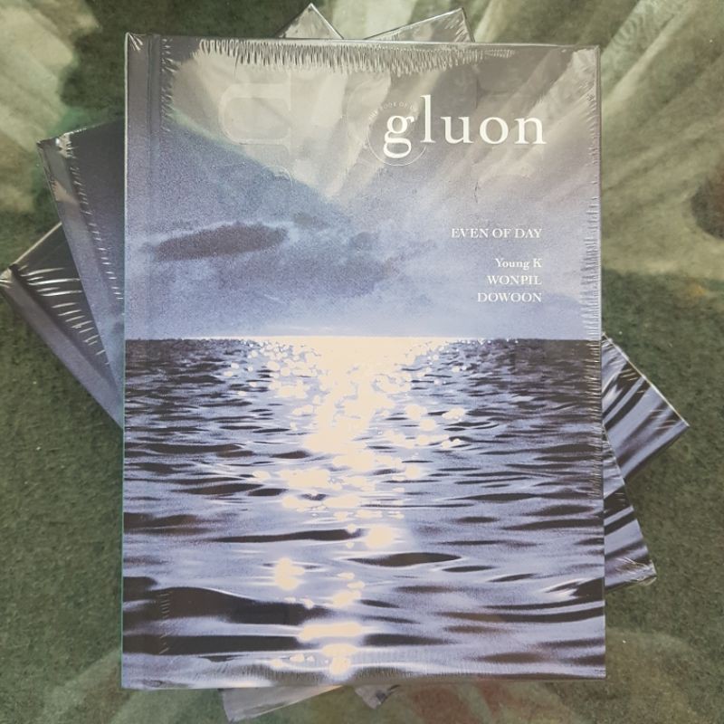 Jual DAY6 Album TBOU: Gluon First Press + Poster | Shopee Indonesia