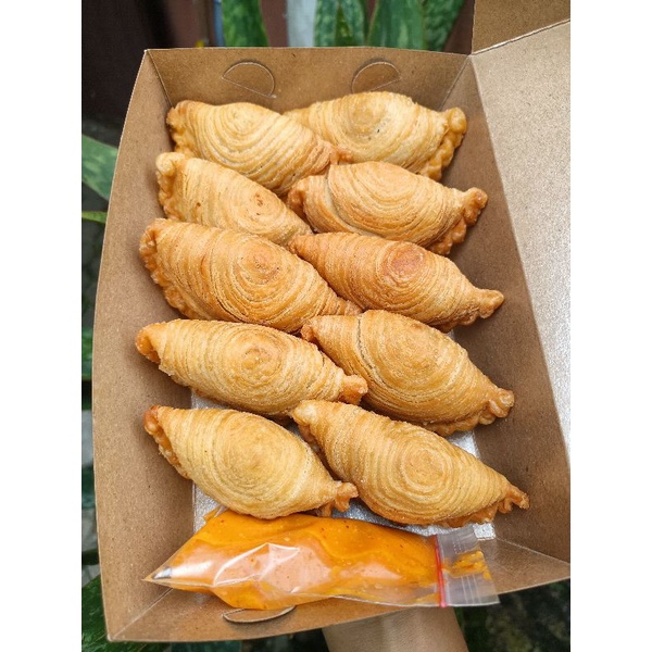Jual Karipap / curry puff / pastel pusing / vegan / vegetarian | Shopee ...