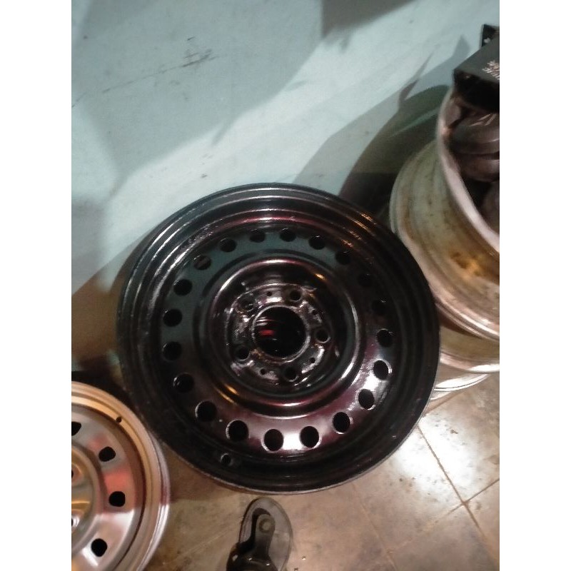 Jual velg kaleng BMW r15 pcd 5-120- jj6" | Shopee Indonesia