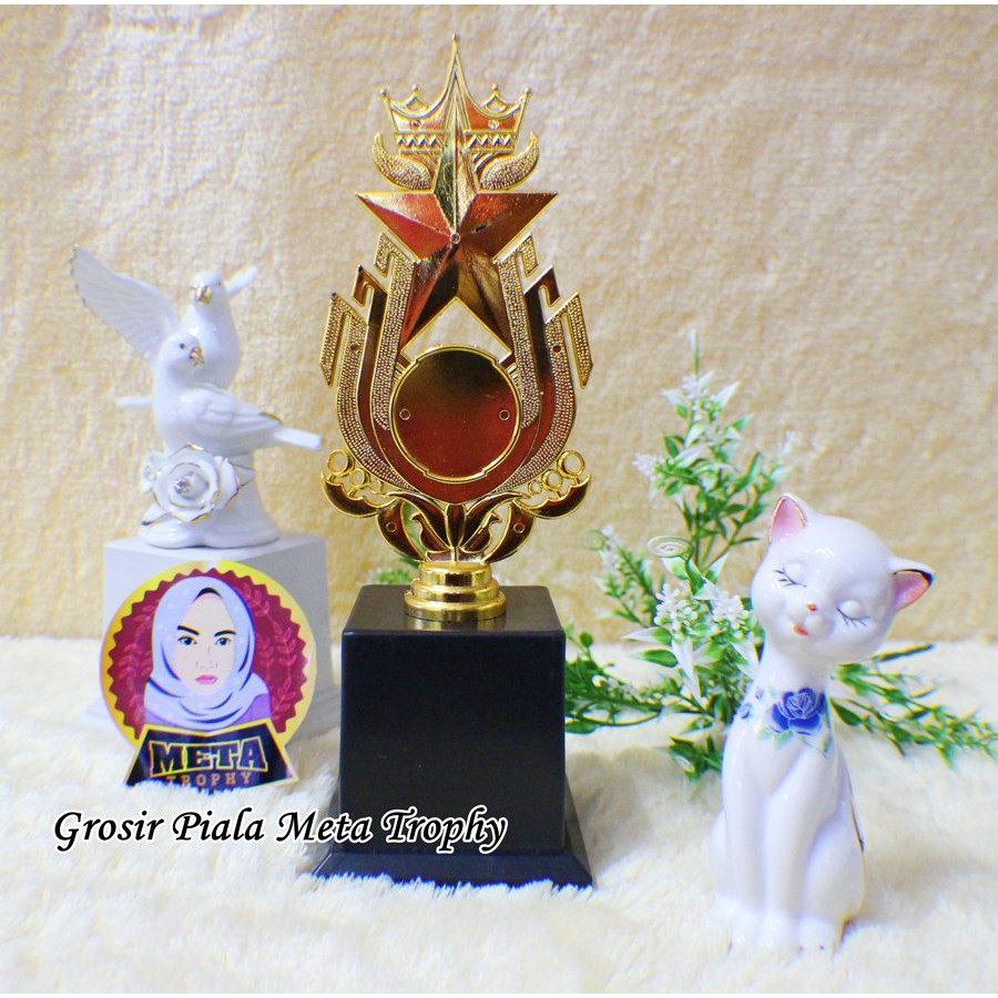 Jual Piala Set Juara 123 & Harapan Trophy Kemerdekaan Special 17 Agustus Paskibra Murah MTQ ...