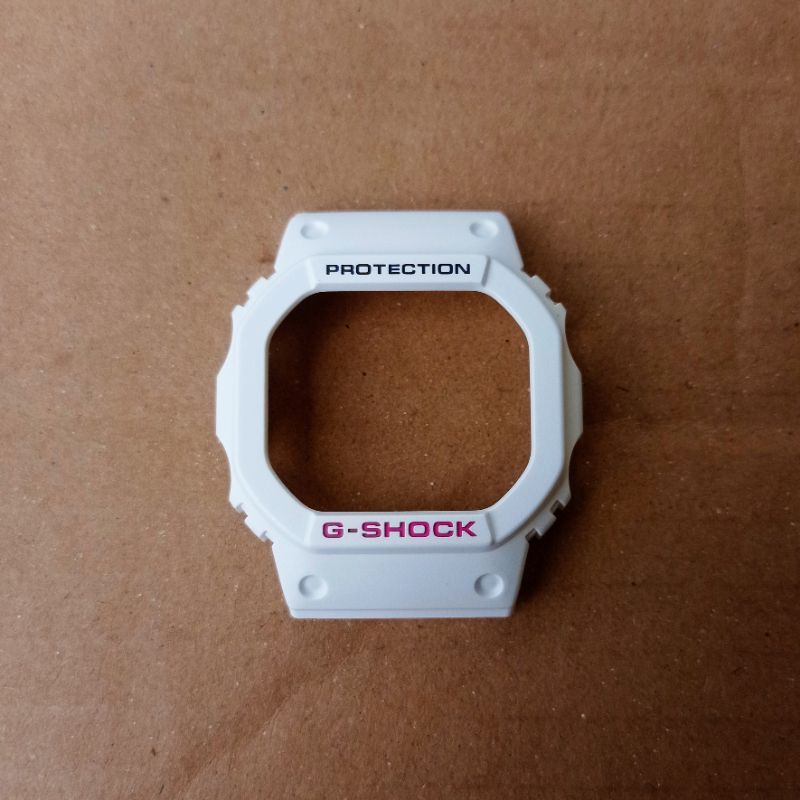 Jual bezel gshock dw5600 original bezel g shock dw 5600 original putih ...