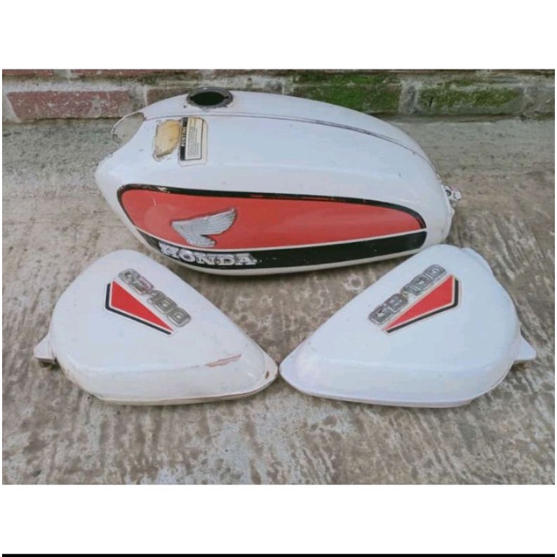 Jual Tangki & box aki honda Cb 100 original mulus cat ori masih mulus ...