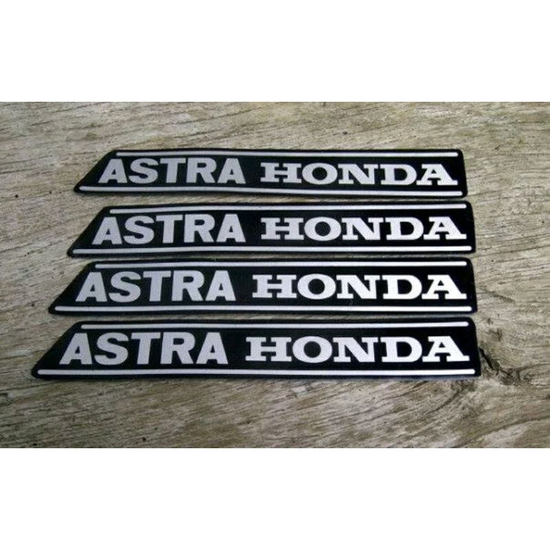 Jual sticker tangki Honda cb cb100 cb125 S90 S90z Logo Honda Astra nos ...
