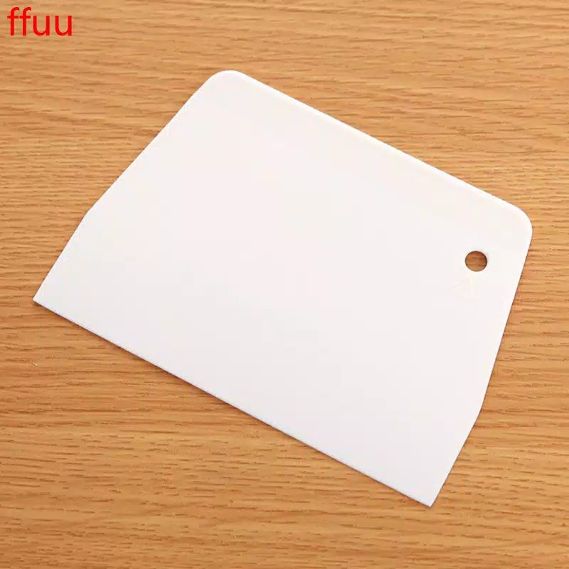 Jual Scraper Pemotong cutter Adonan Roti Donat Kue potong 1pcs Putih ...