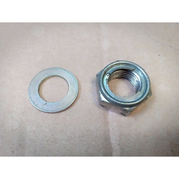 Jual baut mur dan ring as roda blakang Vario Beat Scoopy spaci original ...