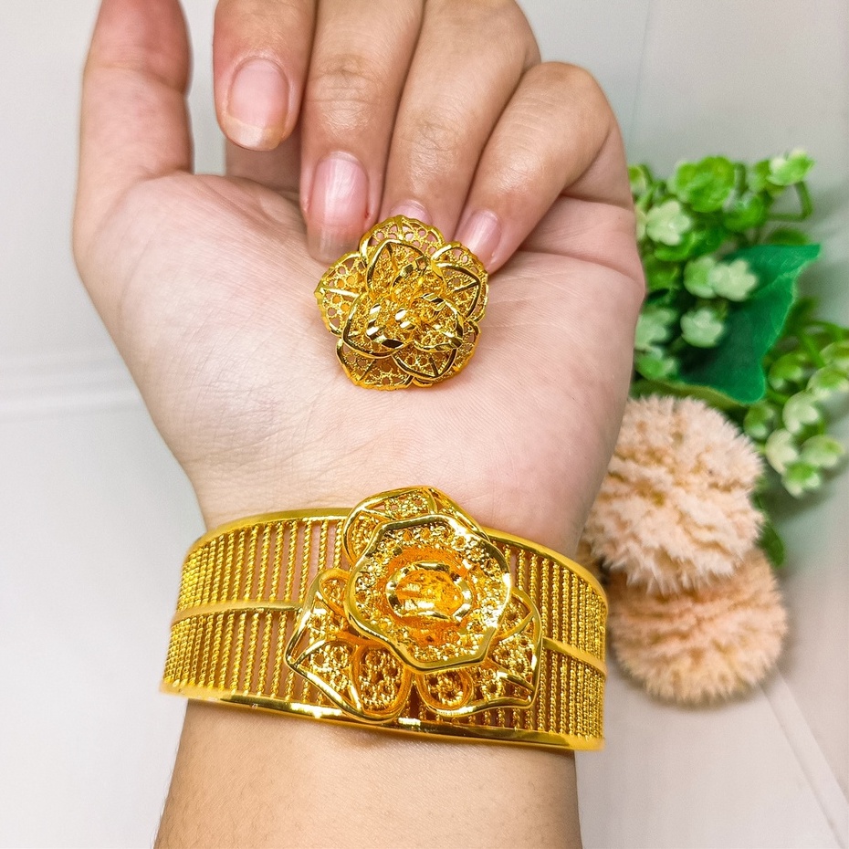 Jual Gelang Tangan Bulat Bunga Kenari Gelang Dubai 24 karat Gold ...