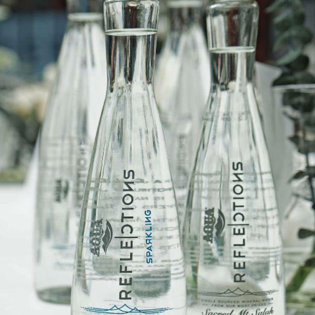 Jual Aqua Reflections botol beling kaca 380ml Aqua Reflection mineral water glass bottle air ...
