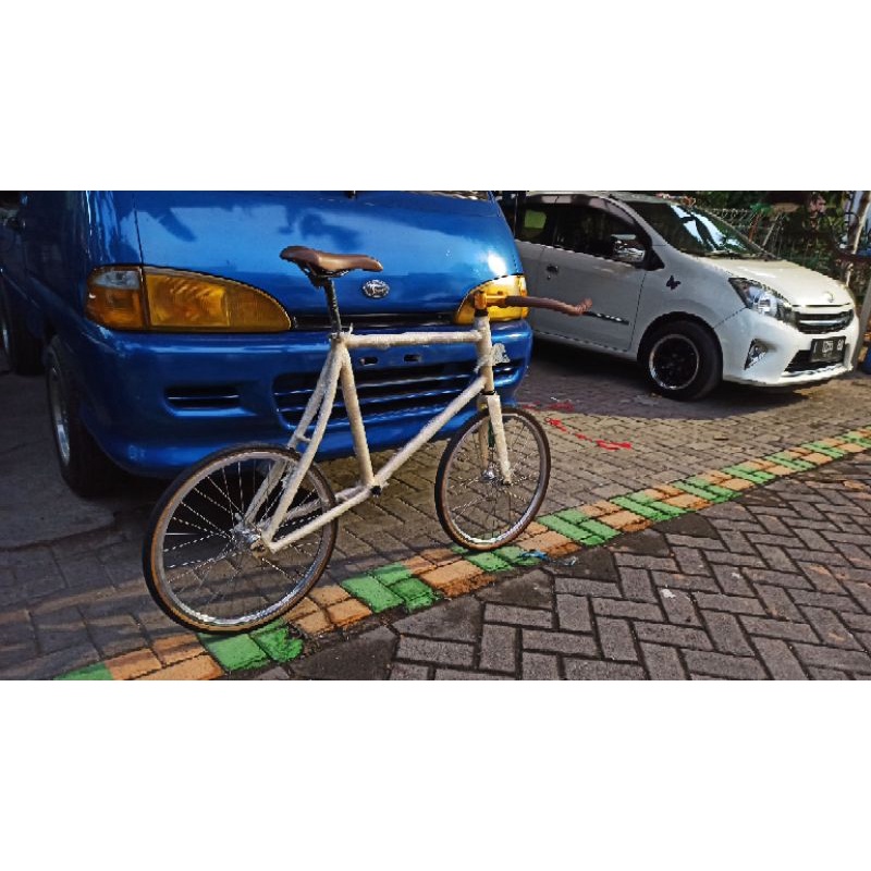 Jual frame fork minivelo fixie dan cakram classic cream dan hitam do ...