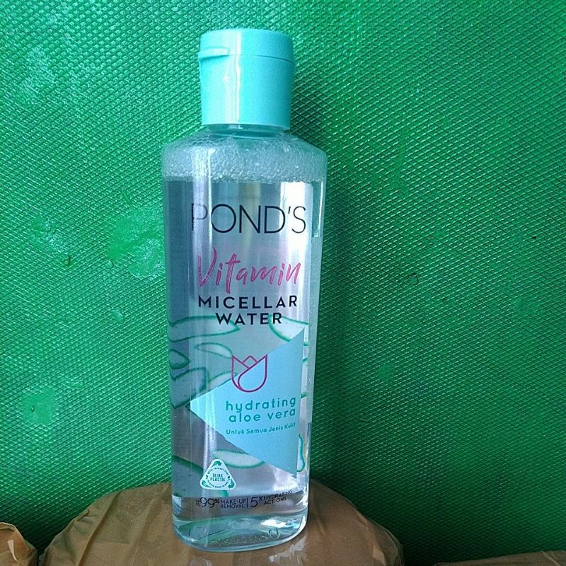 Jual PONDS VITAMIN MICELLAR WATER HYDRATING ALOE VERA 100 ML | Shopee ...