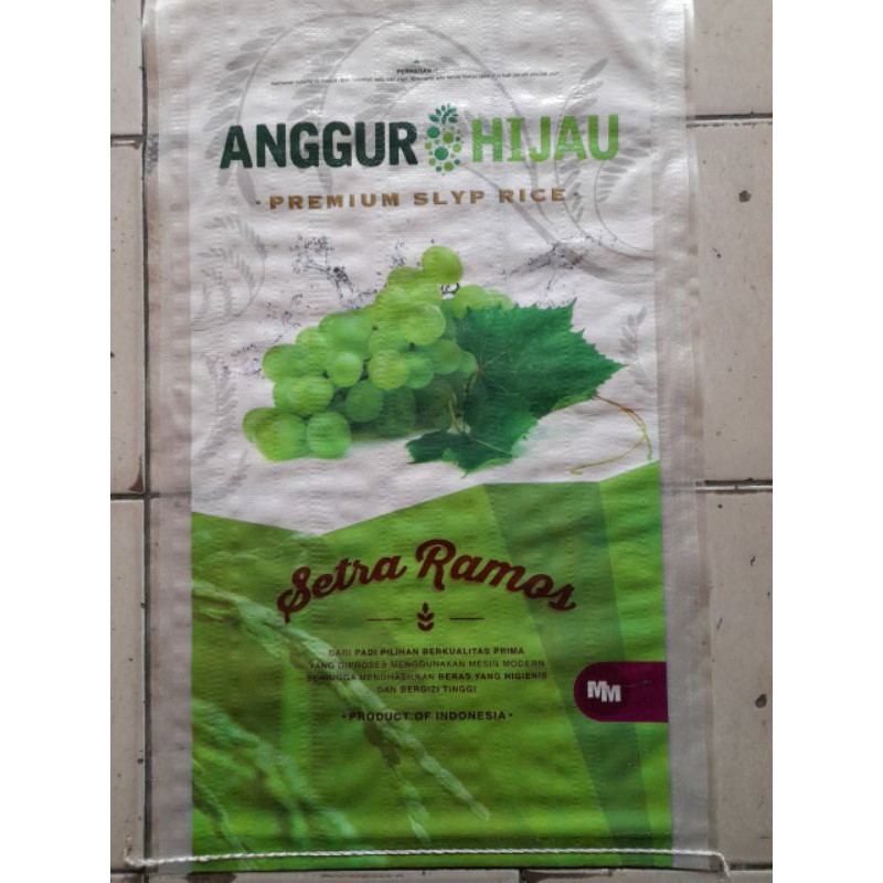 Jual karung beras laminasi 10 kg cap ANGGUR(ini kemasan bukan beras ...