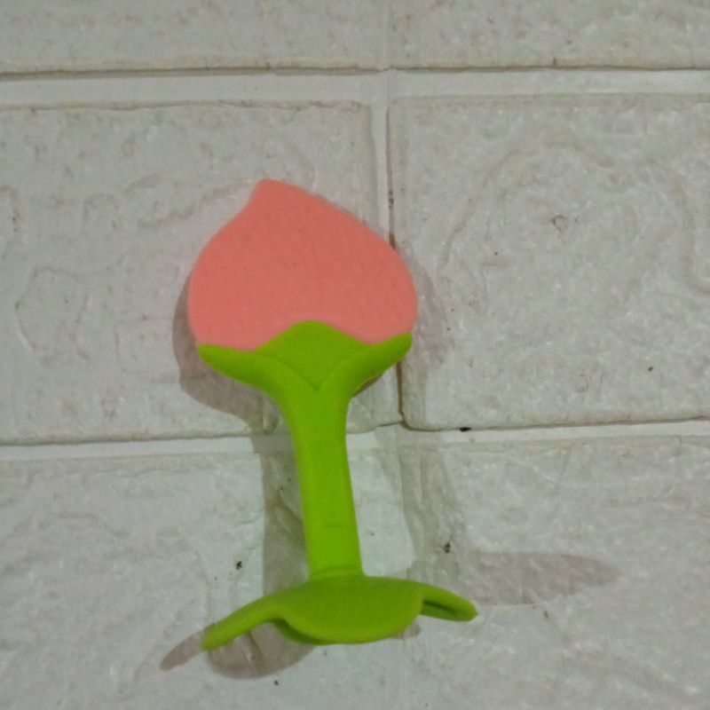 Jual LYSASHOP - GIGITAN BAYI MAINAN TEETHER BANANA ANGGUR STRAWBERRY ...