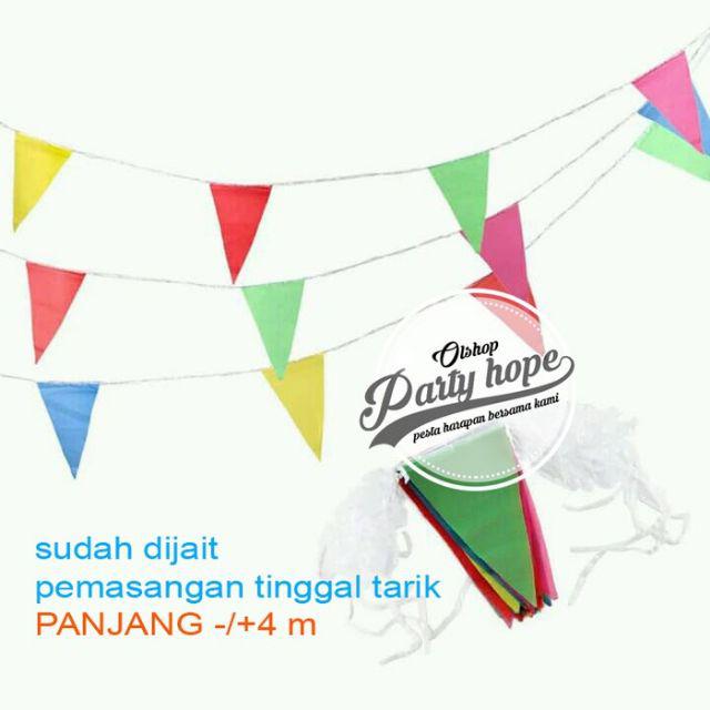Jual bendera segitiga merah putih poliester / bendera umbul umbul karnaval HUT RI kain / bendera ...