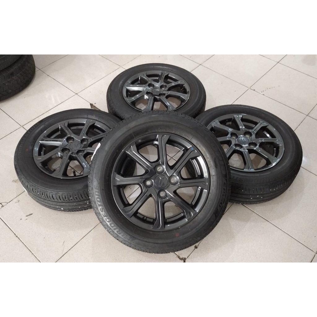 Jual Velg Mobil Bekas Pelek Ori Copotan STD AYLA R14 Hole 4X100 Lebar 5 GREY Plush Ban ...