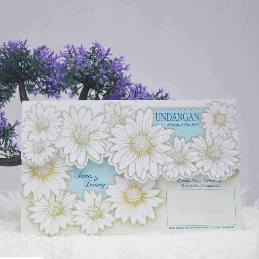 Jual CETAK UNDANGAN PERNIKAHAN WARNA PUTIH MOTIF BUNGA KODE B28 ...