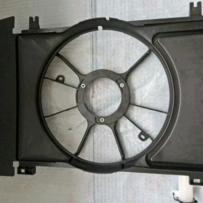 Jual Shroud Fan Rumah Radiator Kipas Radiator Toyota New Yaris Vios Ori ...