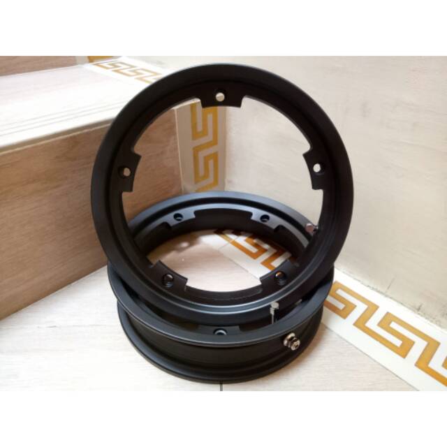Jual Velg tubeless vespa CNC by gscooter full black bukan velg sip bgm ...