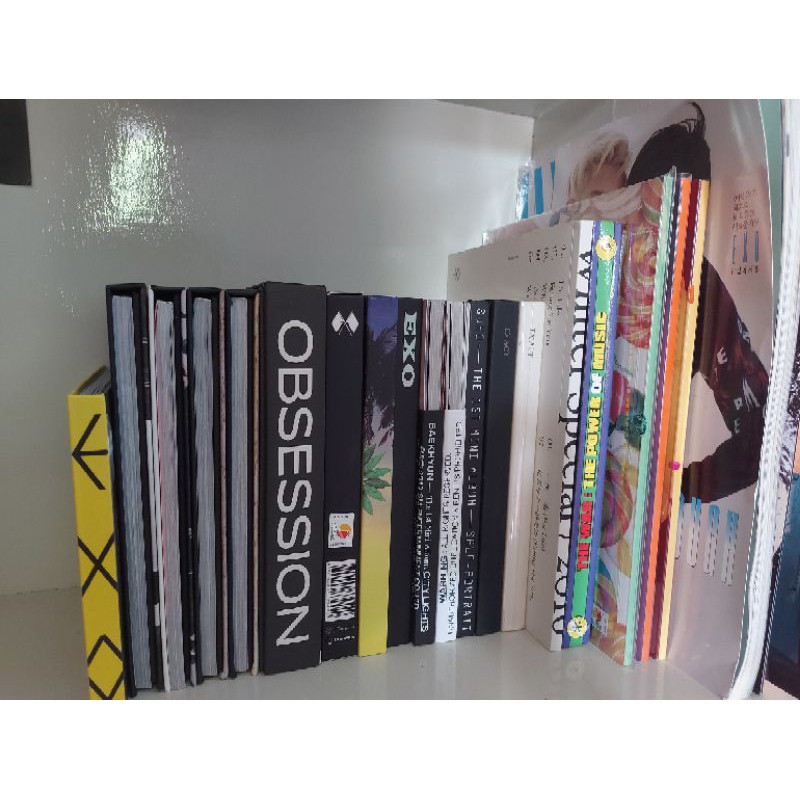 Jual MAJALAH EXO SC W KOREA | Shopee Indonesia