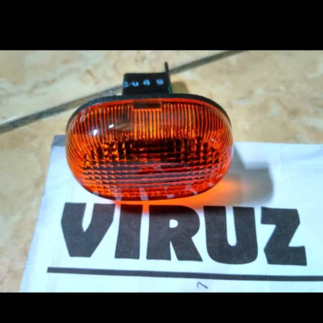 Jual LAMPU SEIN SEN FENDER RITING SAMPING BODY SUZUKI BALENO LAMA OLD AMENITY ESTEEM | Shopee ...