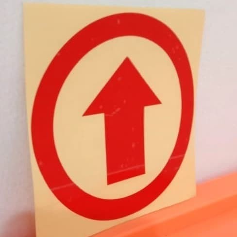 Jual SIGN STICKER CUTTING PANAH 12X12 | Shopee Indonesia