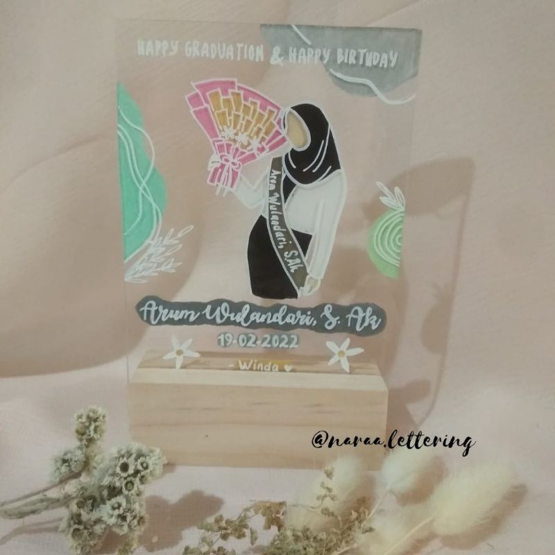 Jual CUSTOM GIFT STANDEE ACRYLIC | KADO ULANG TAHUN, WISUDA, WEDDING ...