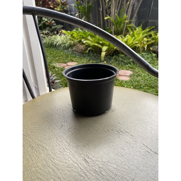 Jual Pot Tanaman / Pot Bunga Hitam 13 cm | Shopee Indonesia