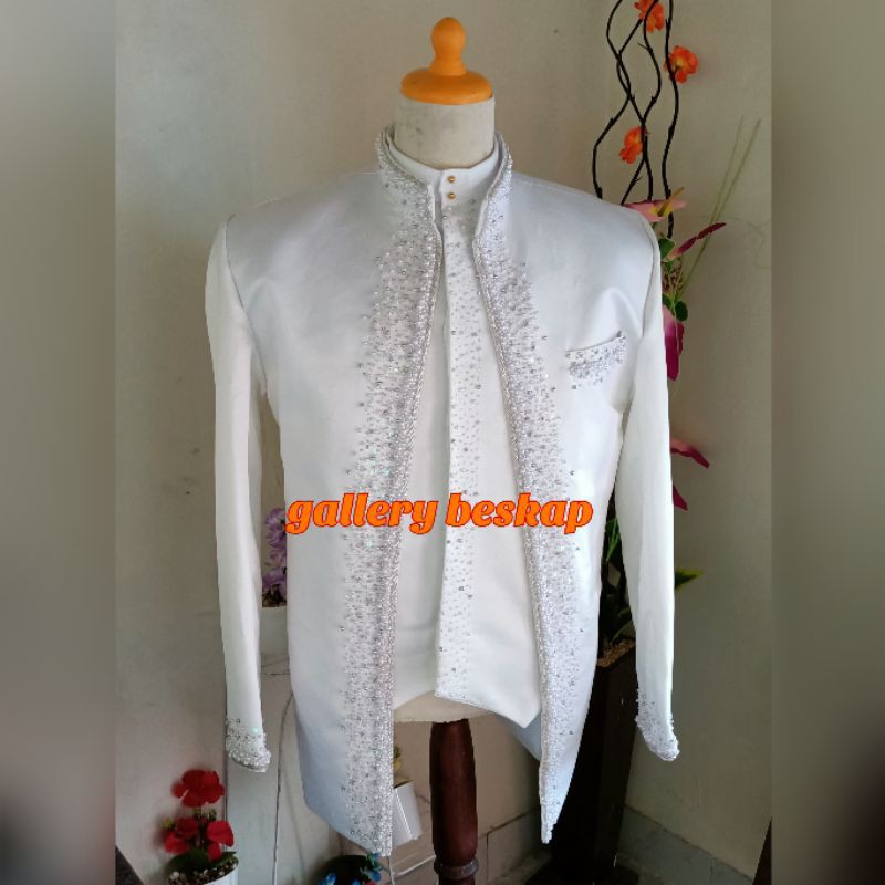 Jual Beskap pengantin muslim/ basofi akad/ jas beskap basofi pengantin ...