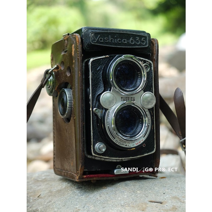 Jual KAMERA ANALOG TLR YASHICA 635 KAMERA ANTIK KAMERA VINTAGE | Shopee ...
